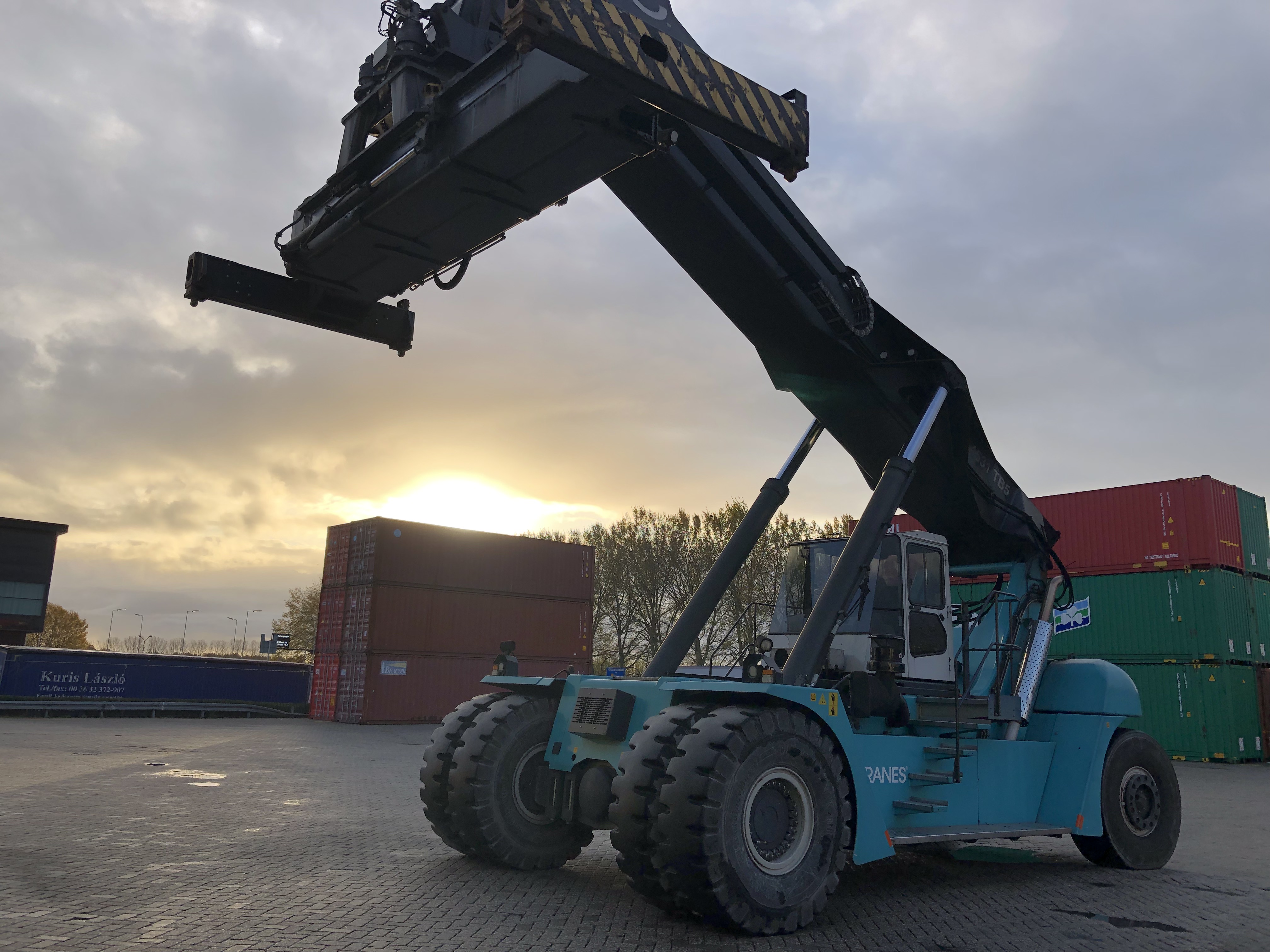 A15 Containerservices | SOLAS/VGM container wegen Rotterdam | afrit 18